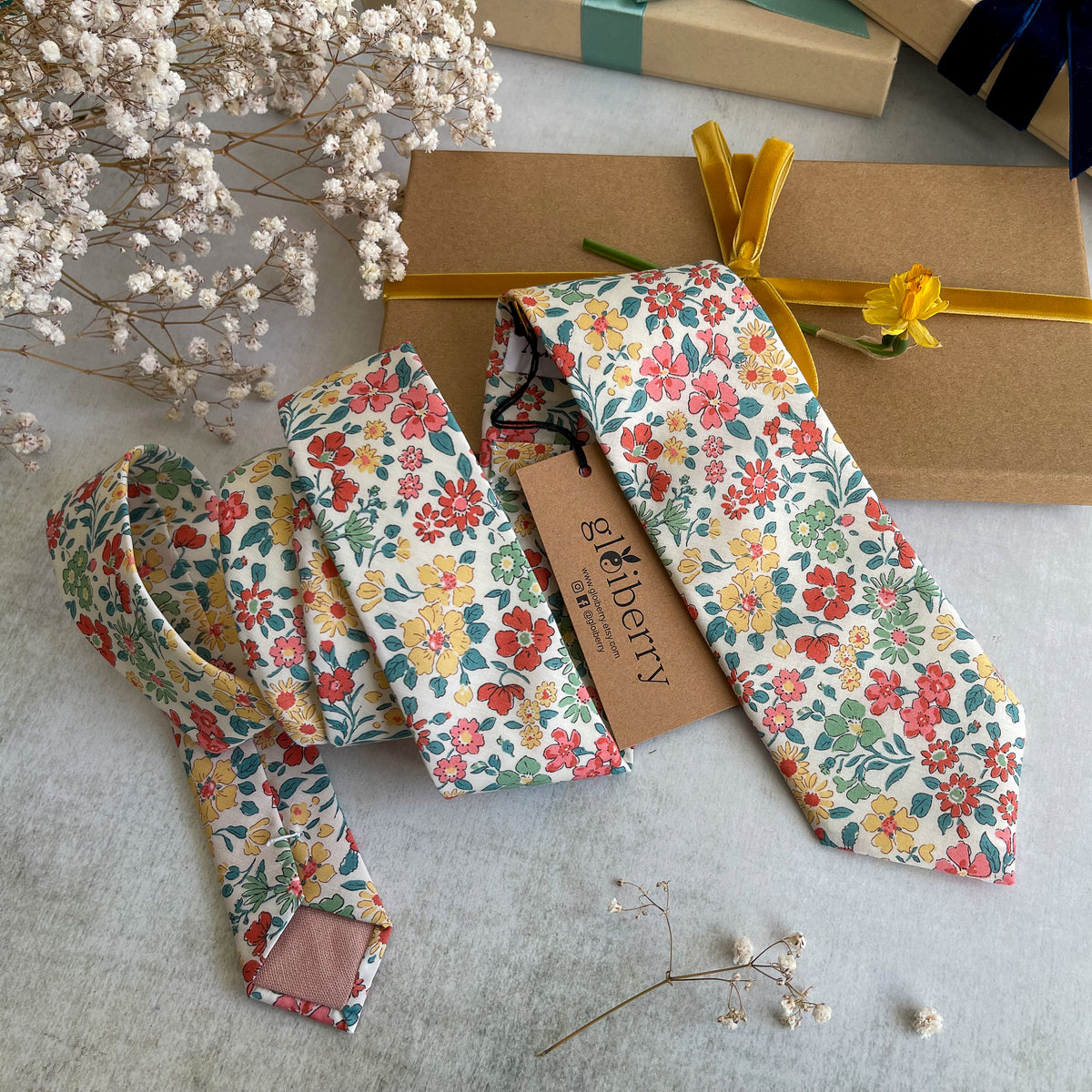 Annabella Liberty Floral Necktie Premium Gift for Him – Gloiberry
